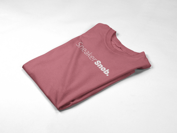 Sneaker Snob® Tee Light & Bold Logo – Chic Shirt Shop